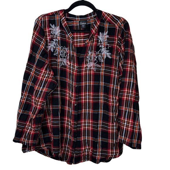 Simply Emma | Tops | Simply Emma Plaid Metallic Embroidered Floral Fall ...